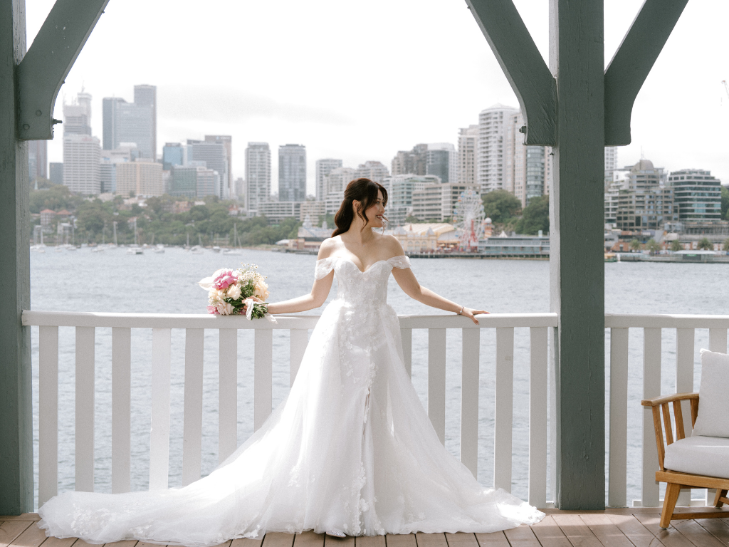 Real Bride Louise marries in Millenium Rose – LeLeeStudio